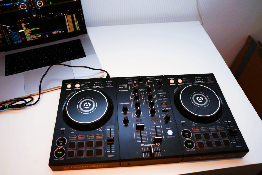Pioneer DDJ 400 - Smidigt.com